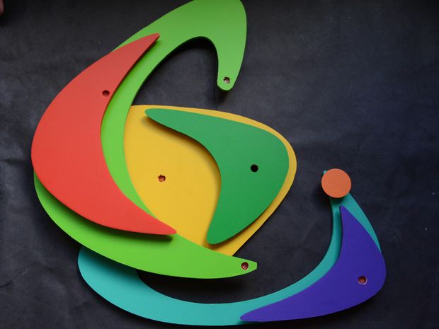 3D Printed Futuristic Space Age Wall Clock - Tinkercad