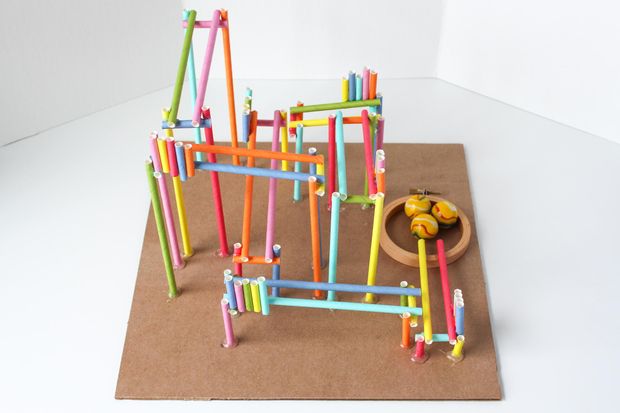 How to Build a Straw Roller Coaster - Tinkercad