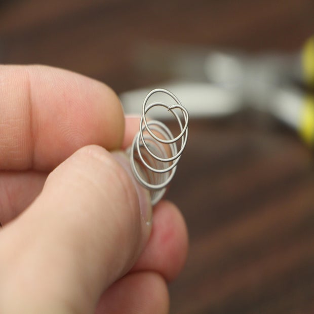 3D Printed Spring Reverb Microphone - Tinkercad