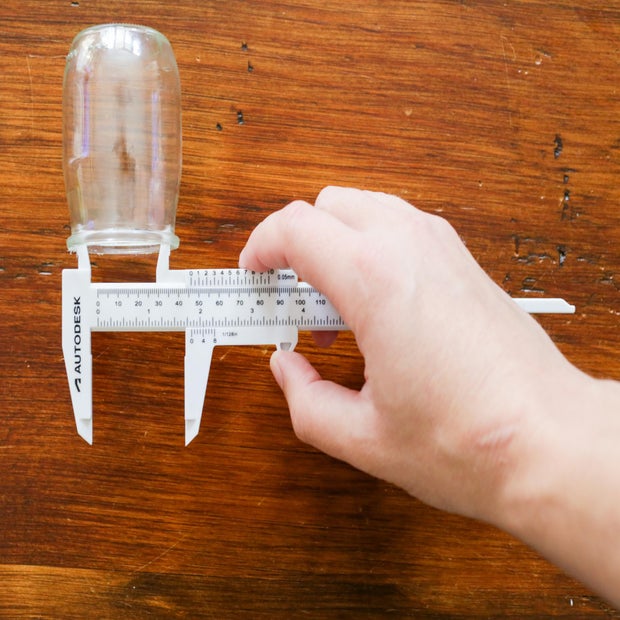 How to Use Calipers - Tinkercad