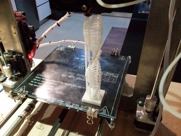 3D Printed DNA Lamp - Tinkercad