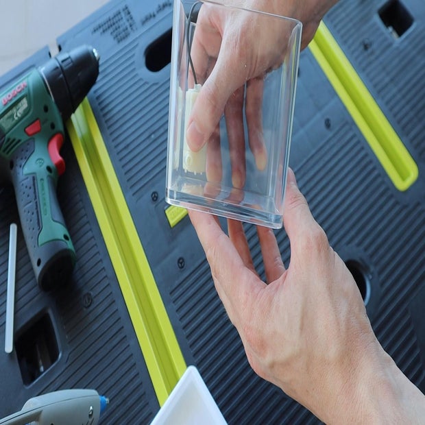 Automatic Plant Watering System Using a Micro:bit - Tinkercad