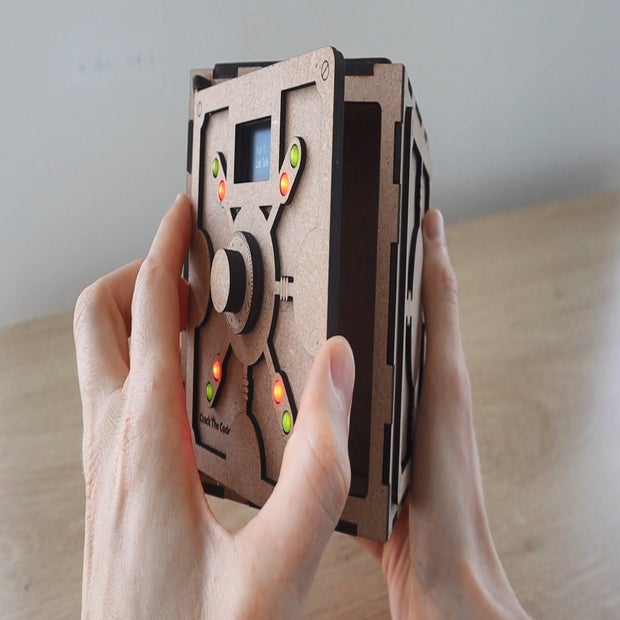 Crack The Code Game Arduino Based Puzzle Box Tinkercad