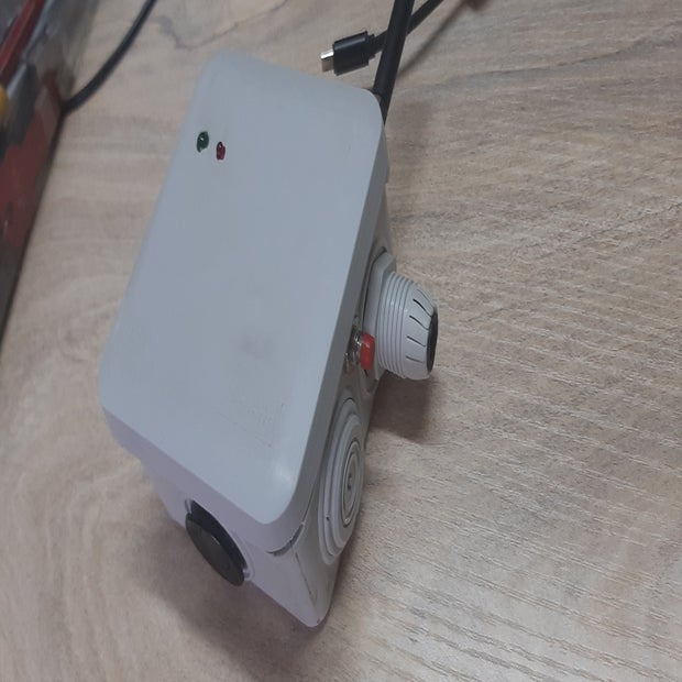 Water Level Monitoring System - Tinkercad