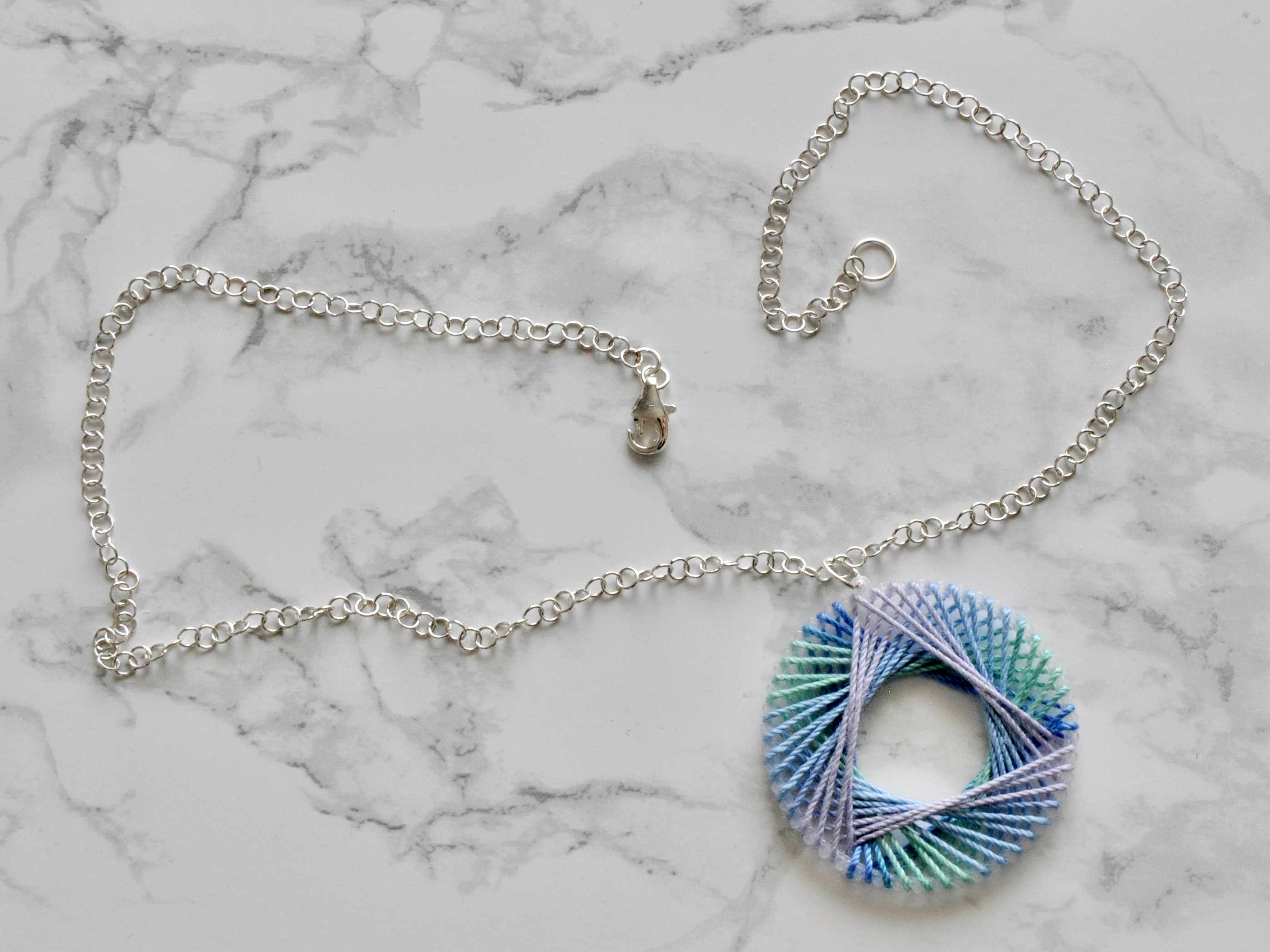 String Art Earrings and Necklace | Tinkercad