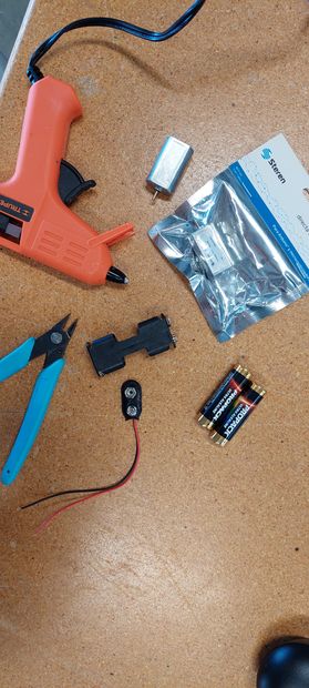 Evolution Games: Building Creatures With Basic Electronics - Tinkercad