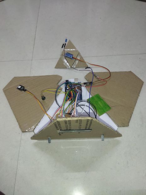 Cyclops - a Personal Desktop Assistant Bot - Tinkercad