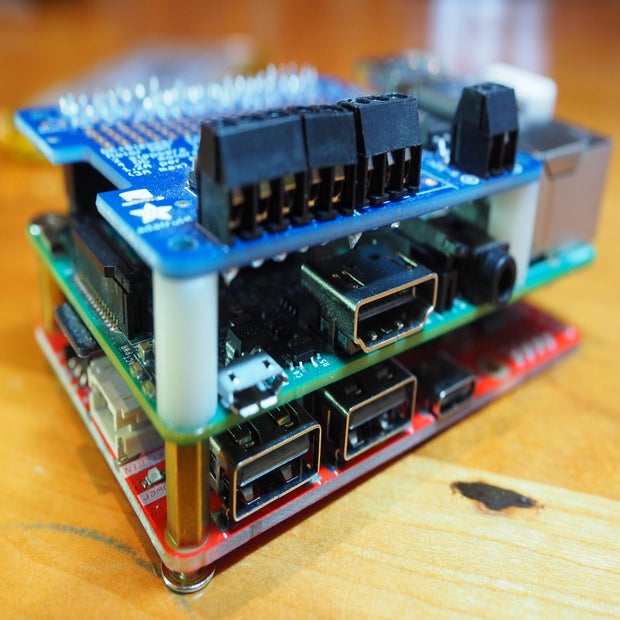 Autonomous Ball Chasing Rover Using Computer Vision - Tinkercad