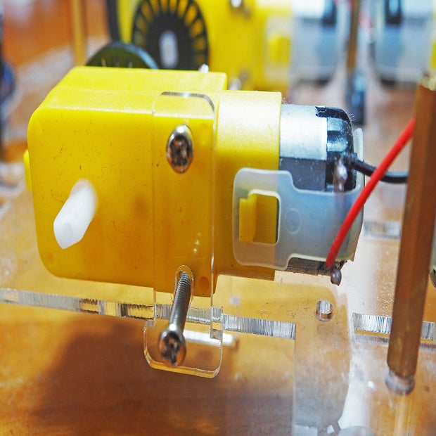 Autonomous Ball Chasing Rover Using Computer Vision - Tinkercad