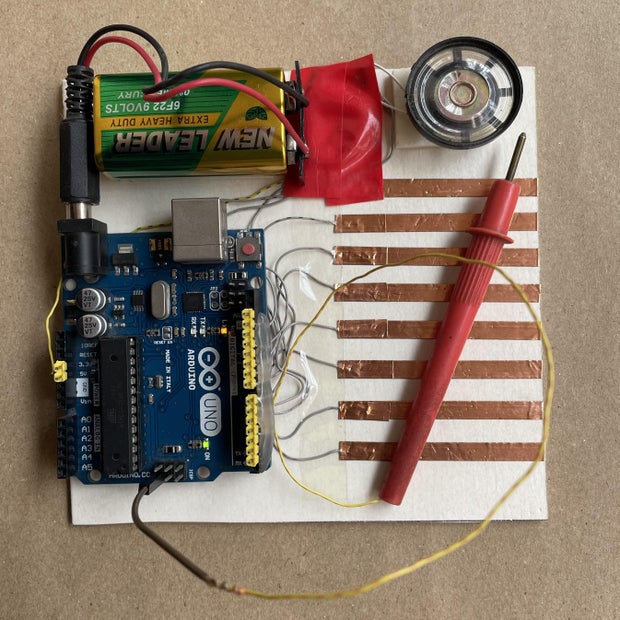 Kids Piano With Tinkercad & Block Code - Tinkercad