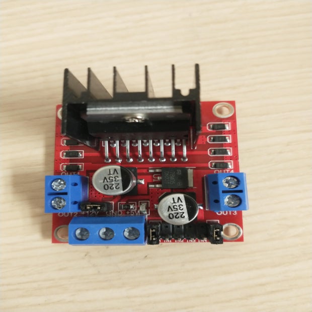 Autonomous Robot Racer: Analog Mode (no Microcontroller Needed) - Tinkercad