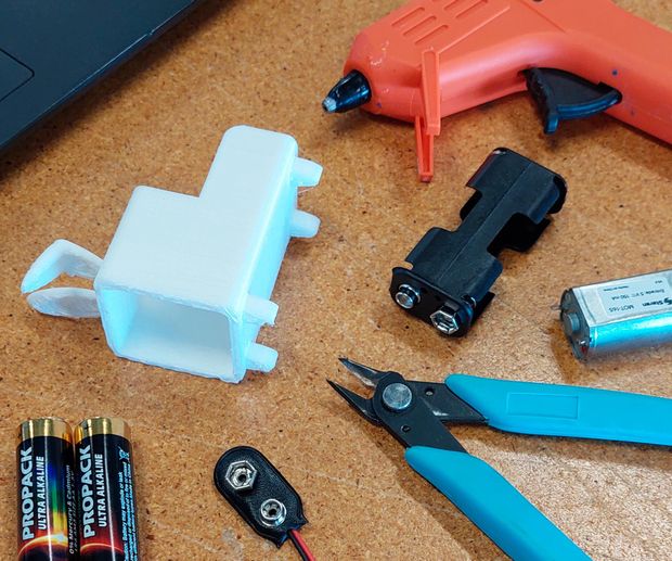 Evolution Games: Building Creatures With Basic Electronics - Tinkercad