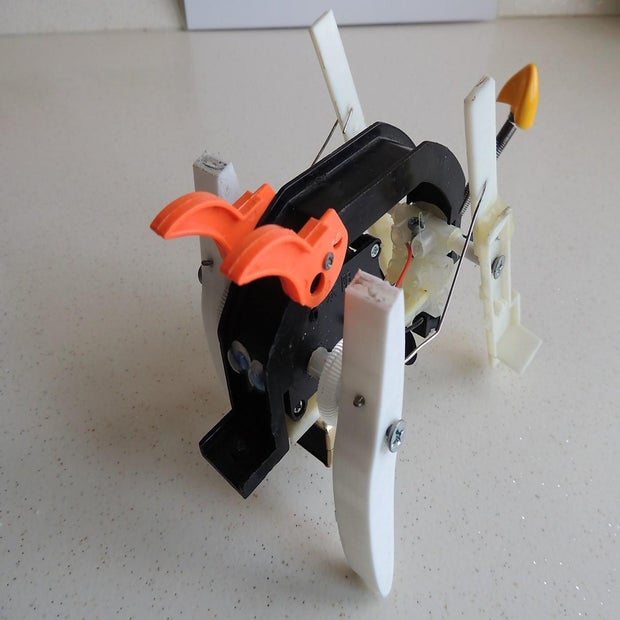 Tinkercad Robotics for School: Create TWO Walking Machines! - Tinkercad