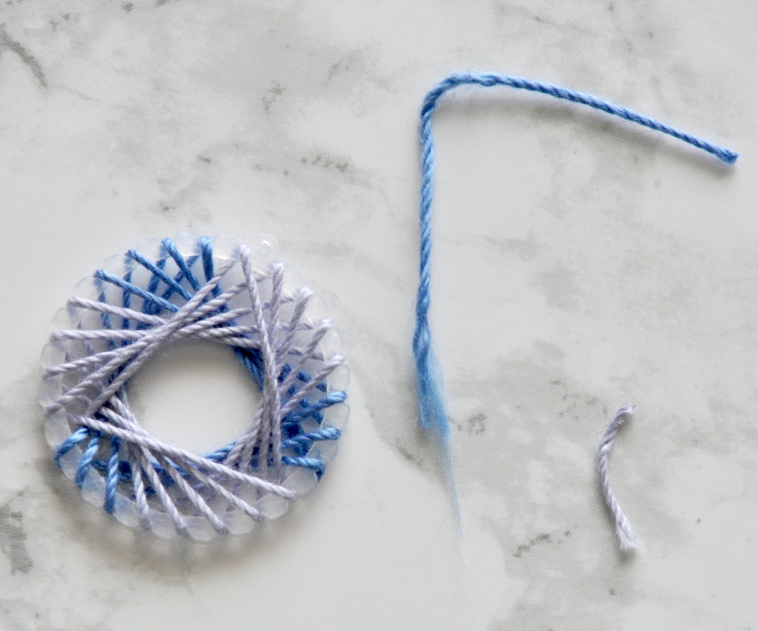 String Art Earrings and Necklace | Tinkercad