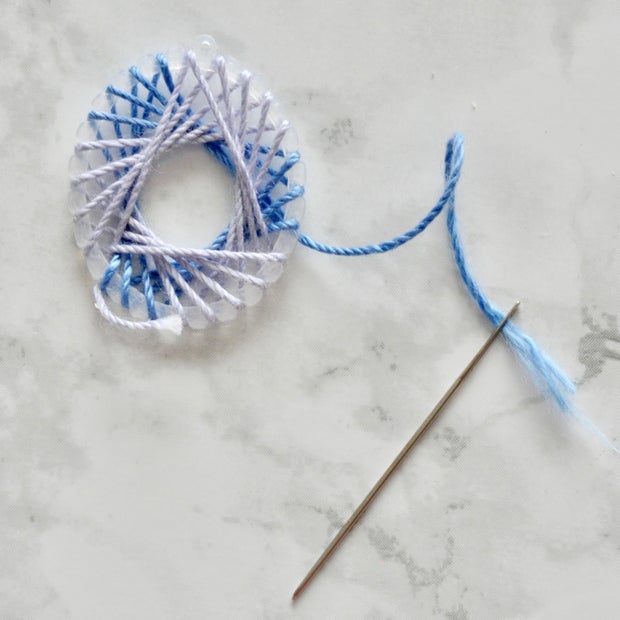 String Art Earrings and Necklace - Tinkercad