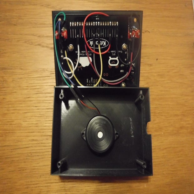 Micro Binary Clock - Tinkercad