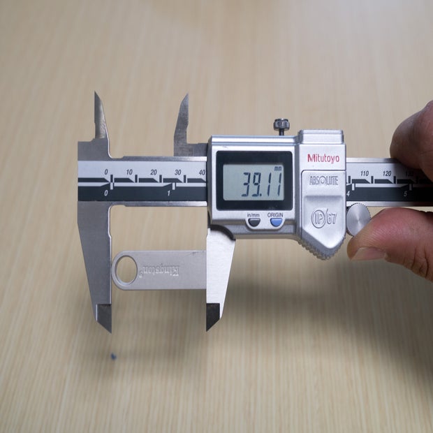 3d Project Challenge: Flash Drive Cases - Tinkercad