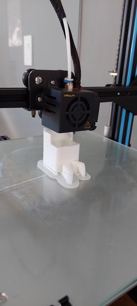 Evolution Games: Building Creatures With Basic Electronics - Tinkercad
