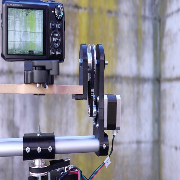 DIY Arduino Camera Robot (Motorized Pan Tilt Head) - Tinkercad