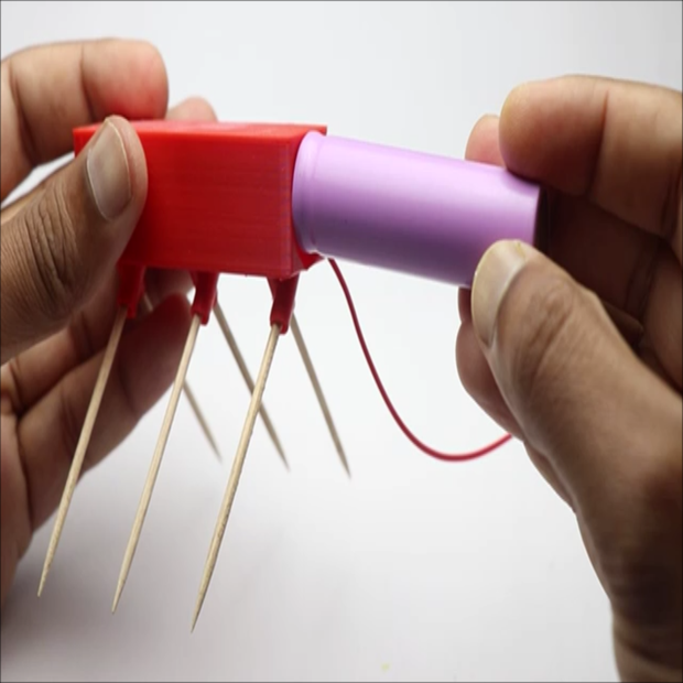 How to Make a Simple Working Robot at Home - Tinkercad