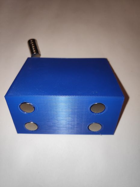 Small Magnetic Storage Box/tray - Tinkercad