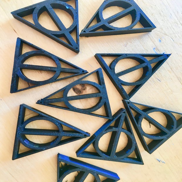 Deathly Hallows 3D Spinners and Pendant! - Tinkercad